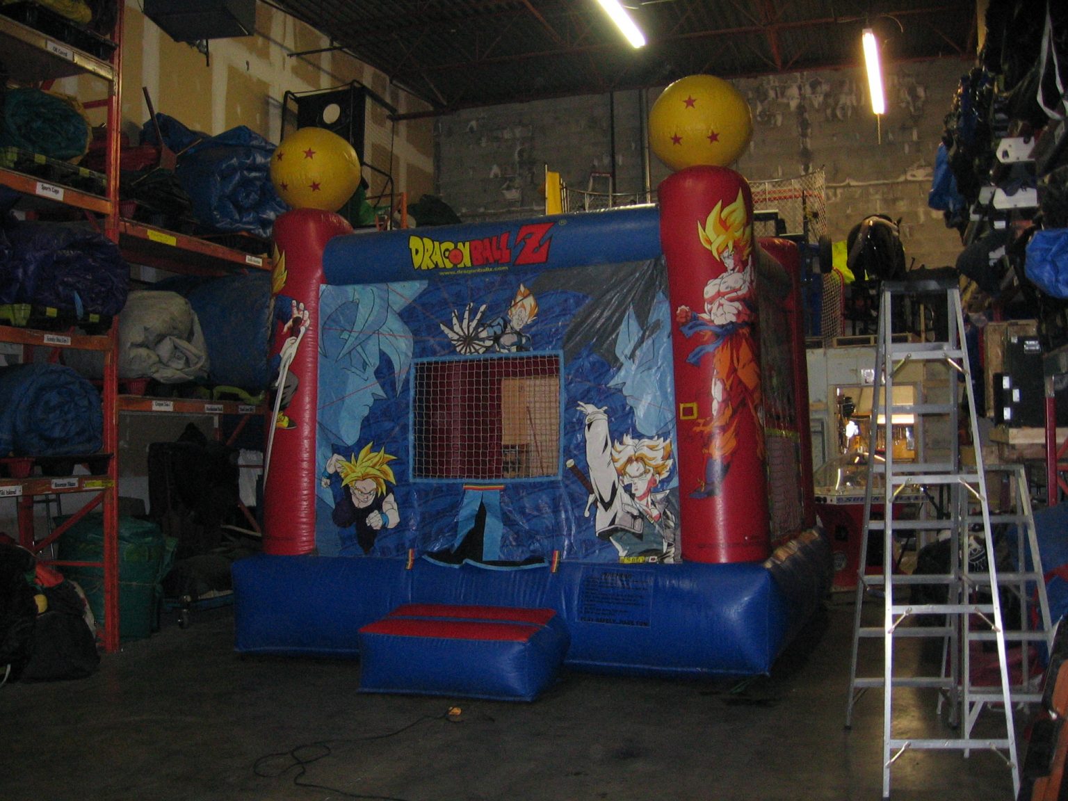 Dragon Ball Z Bounce – Vancouver PartyWorks