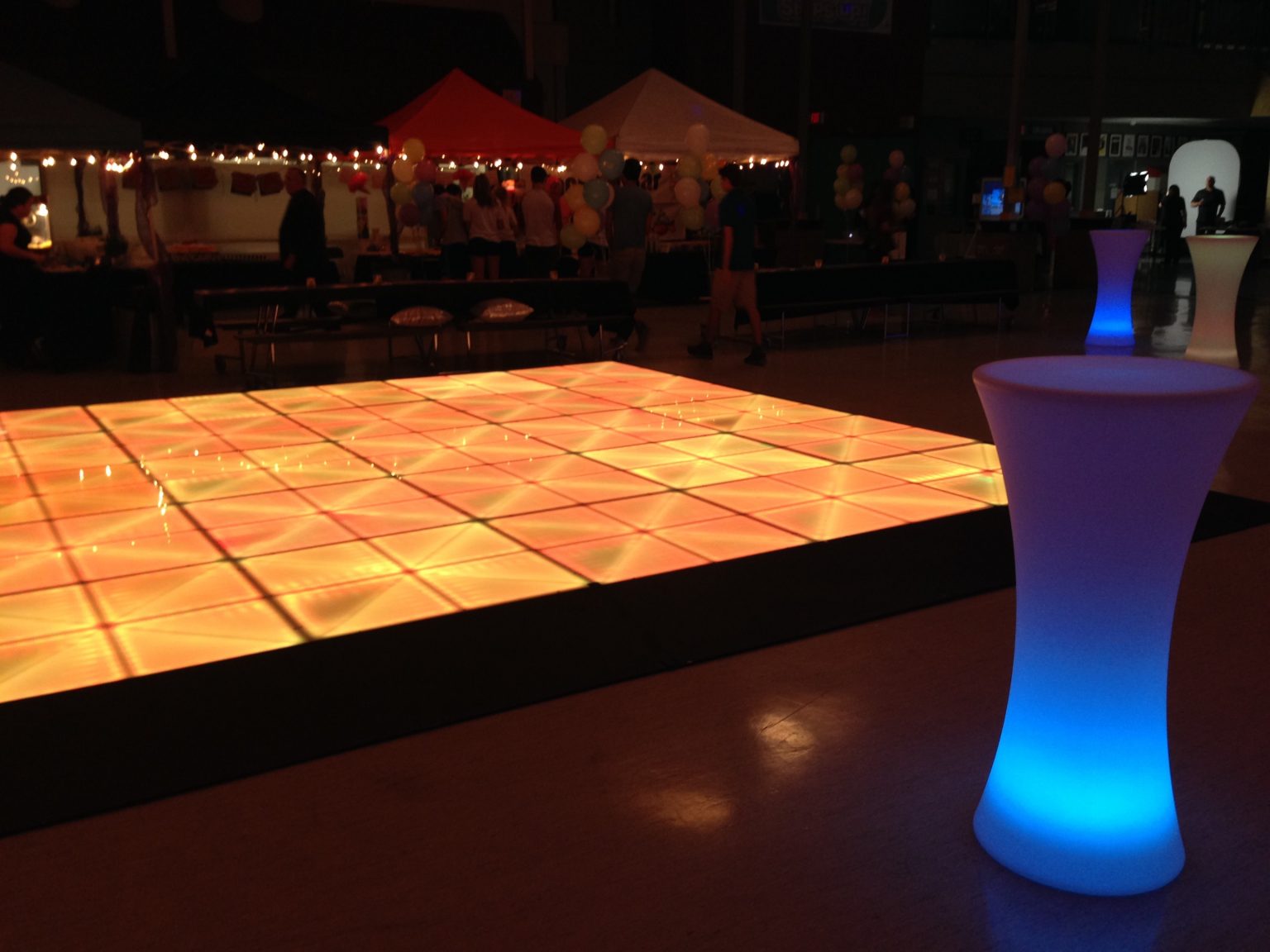 LED Cocktail Tables – Vancouver PartyWorks