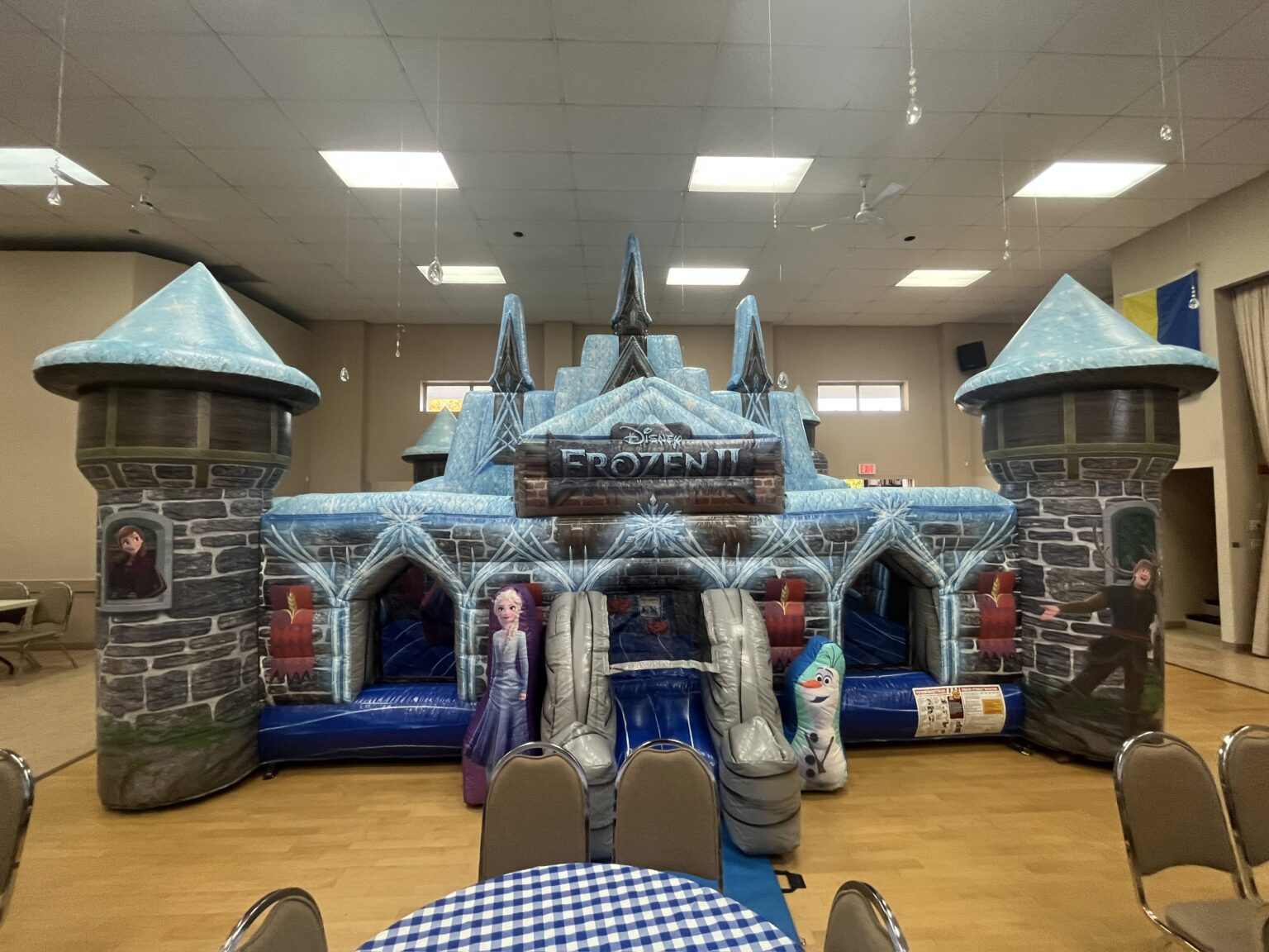 Frozen Playland Combo – Vancouver PartyWorks